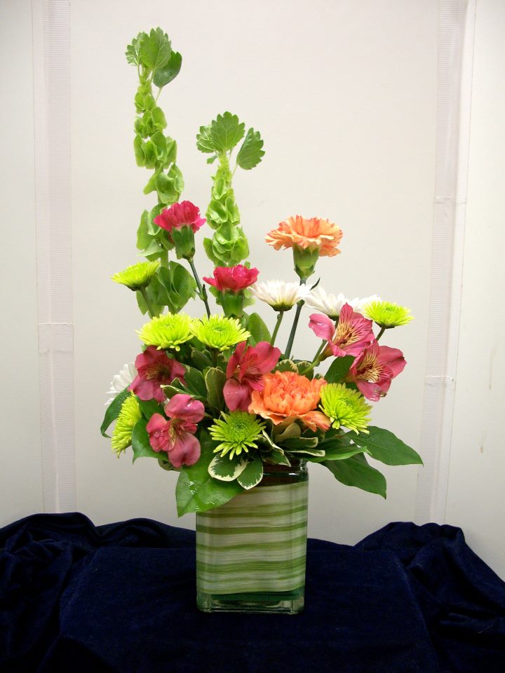 Florist Friday Recap 8/18 – 8/24: Ritz & Glitz Summer Florals Florist Friday Recap 8/18 – 8/24: Ritz & Glitz Summer Florals